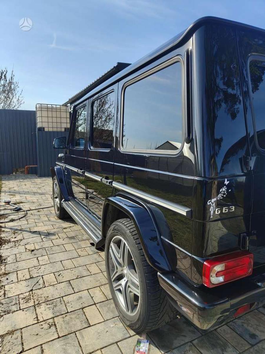 Black Mercedes-Benz G63 AMG 2014 in Liepaja, with an engine capacity of 5.46 L and mileage of 248 thousand km for 46700 €, photo 6 on AUTOMOTO.COM.LV