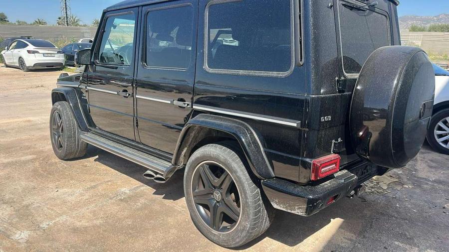 Black Mercedes-Benz G63 AMG 2014 in Klaipeda, with an engine capacity of 0.00 L and mileage of 150 thousand km for 32000 €, photo 3 on AUTOMOTO.COM.LV