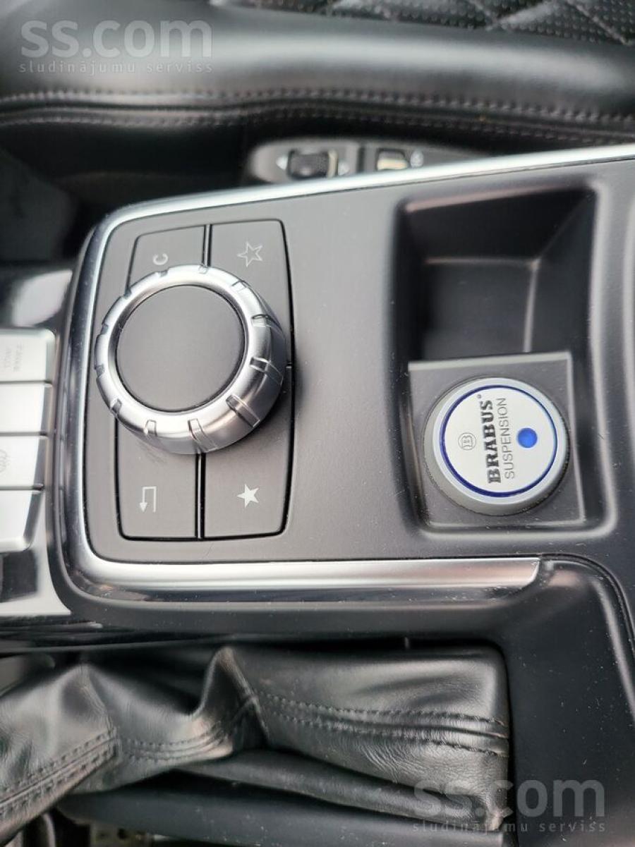 Melns Mercedes-Benz G63 AMG 2015 Rīga, ar dzinēja tilpumu 5.50 L un nobraukumu 162 tūkst. km par 68500 €, foto 6 vietnē AUTOMOTO.COM.LV