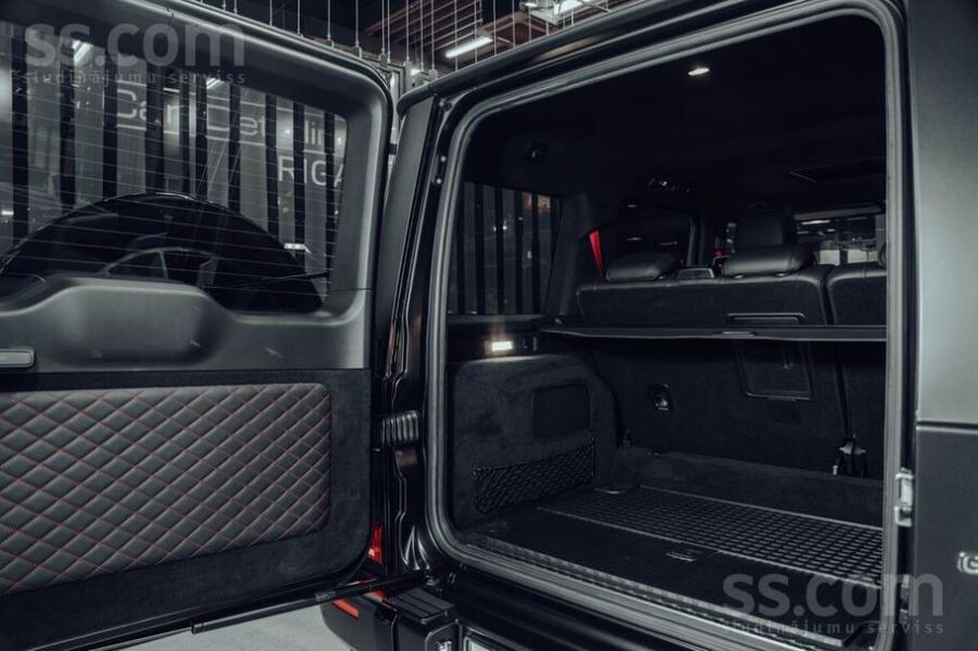 Melns Mercedes-Benz G63 AMG 2019 Rīga, ar dzinēja tilpumu 4.00 L un nobraukumu 65 tūkst. km par 135000 €, foto 8 vietnē AUTOMOTO.COM.LV