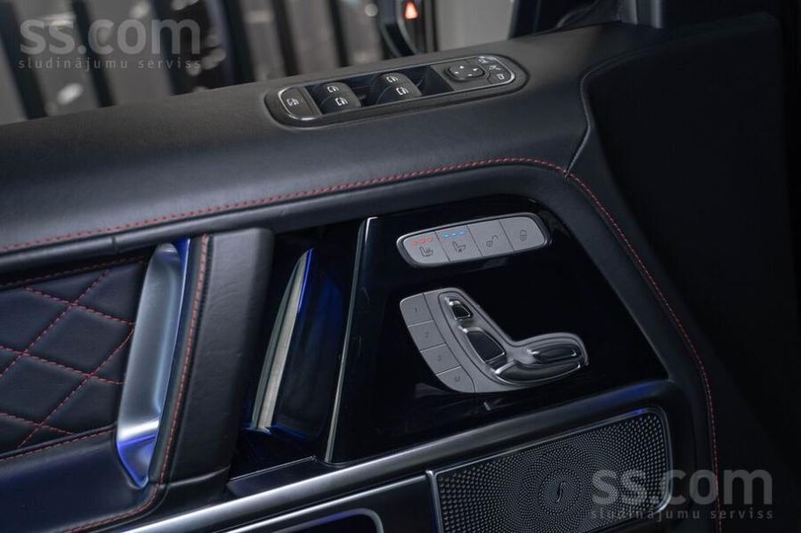 Melns Mercedes-Benz G63 AMG 2019 Rīga, ar dzinēja tilpumu 4.00 L un nobraukumu 65 tūkst. km par 135000 €, foto 28 vietnē AUTOMOTO.COM.LV