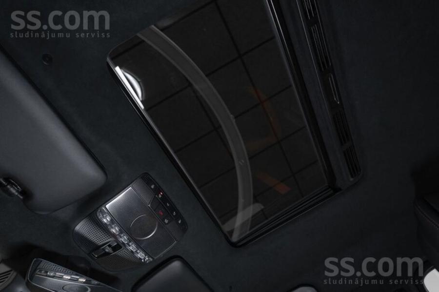 Melns Mercedes-Benz G63 AMG 2019 Rīga, ar dzinēja tilpumu 4.00 L un nobraukumu 65 tūkst. km par 135000 €, foto 35 vietnē AUTOMOTO.COM.LV