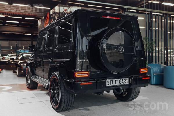 Melns Mercedes-Benz G63 AMG 2019 Rīga, ar dzinēja tilpumu 4.00 L un nobraukumu 102 tūkst. km par 125000 €, foto 4 vietnē AUTOMOTO.COM.LV