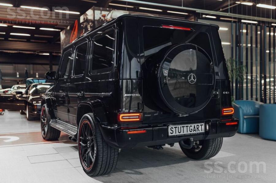 Black Mercedes-Benz G63 AMG 2019 in Riga, with an engine capacity of 4.00 L and mileage of 102 thousand km for 125000 €, photo 5 on AUTOMOTO.COM.LV