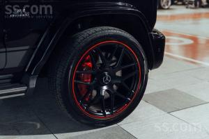 Black Mercedes-Benz G63 AMG 2019 in Riga, with an engine capacity of 4.00 L and mileage of 102 thousand km for 125000 €, photo 8 on AUTOMOTO.COM.LV