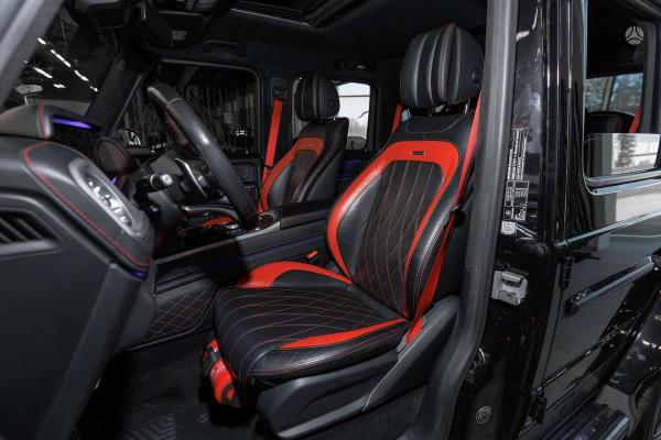 Black Mercedes-Benz G63 AMG 2020 in Riga, with an engine capacity of 3.98 L and mileage of 102 thousand km for 125000 €, photo 9 on AUTOMOTO.COM.LV