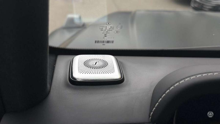Black Mercedes-Benz G63 AMG 2021 in Vilnius, with an engine capacity of 3.98 L and mileage of 82 thousand km for 144444 €, photo 22 on AUTOMOTO.COM.LV