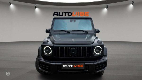 Black Mercedes-Benz G63 AMG 2021 in Vilnius, with an engine capacity of 3.98 L and mileage of 82 thousand km for 137777 €, photo 2 on AUTOMOTO.COM.LV