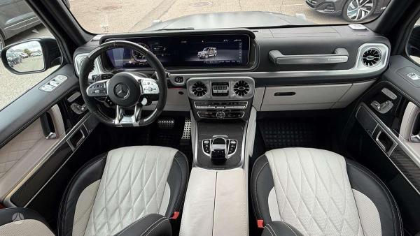 Black Mercedes-Benz G63 AMG 2021 in Vilnius, with an engine capacity of 3.98 L and mileage of 82 thousand km for 137777 €, photo 7 on AUTOMOTO.COM.LV