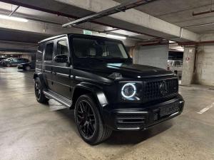 Melns Mercedes-Benz G63 AMG 2022 Rīga, ar dzinēja tilpumu 3.98 L un nobraukumu 16 tūkst. km par 170000 €, foto  vietnē AUTOMOTO.COM.LV