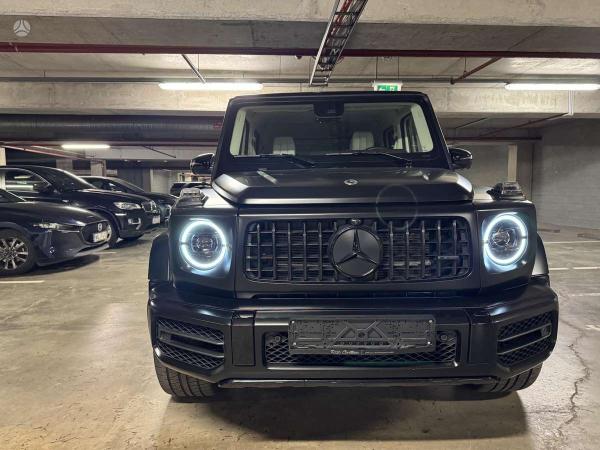 Melns Mercedes-Benz G63 AMG 2022 Rīga, ar dzinēja tilpumu 3.98 L un nobraukumu 16 tūkst. km par 170000 €, foto 3 vietnē AUTOMOTO.COM.LV