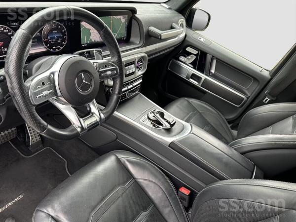 Black Mercedes-Benz G63 AMG 2022 in Riga, with an engine capacity of 4.00 L and mileage of 39 thousand km for 165000 €, photo 3 on AUTOMOTO.COM.LV