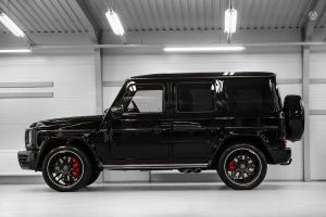 Black Mercedes-Benz G63 AMG 2023 in Tukums, with an engine capacity of 3.98 L and mileage of 18 thousand km for 197000 €, photo 7 on AUTOMOTO.COM.LV