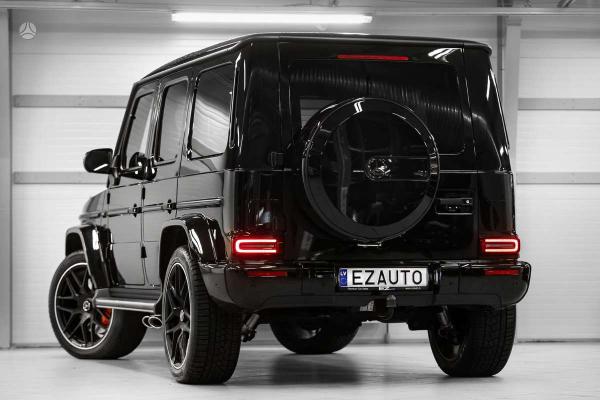 Melns Mercedes-Benz G63 AMG 2023 Tukums, ar dzinēja tilpumu 3.98 L un nobraukumu 18 tūkst. km par 197000 €, foto 9 vietnē AUTOMOTO.COM.LV