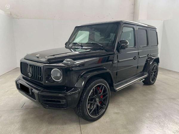 Black Mercedes-Benz G63 AMG 2023 in Kaunas, with an engine capacity of 3.98 L and mileage of 44 thousand km for 163350 €, photo 1 on AUTOMOTO.COM.LV