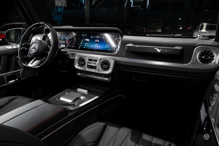 Melns Mercedes-Benz G63 AMG 2025 Rīga, ar dzinēja tilpumu 3.98 L un nobraukumu 0 tūkst. km par 278300 €, foto 12 vietnē AUTOMOTO.COM.LV