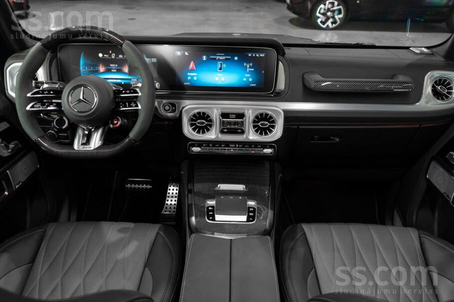 Green Mercedes-Benz G63 AMG 2025 in Riga, with an engine capacity of 4.00 L and mileage of 4 thousand km for 260000 €, photo 11 on AUTOMOTO.COM.LV