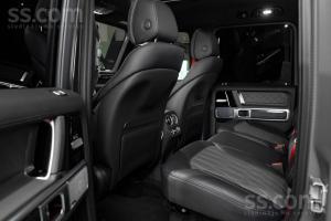 Green Mercedes-Benz G63 AMG 2025 in Riga, with an engine capacity of 4.00 L and mileage of 4 thousand km for 260000 €, photo 13 on AUTOMOTO.COM.LV