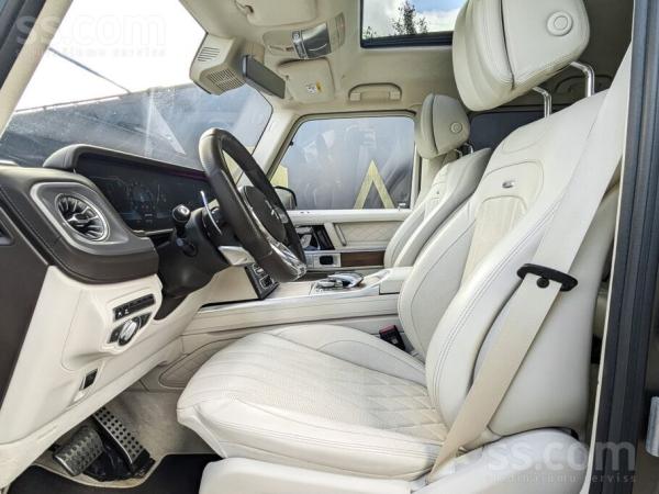 Grey Mercedes-Benz G63 AMG 2023 in Tukums, with an engine capacity of 4.00 L and mileage of 30 thousand km for 164990 €, photo 7 on AUTOMOTO.COM.LV