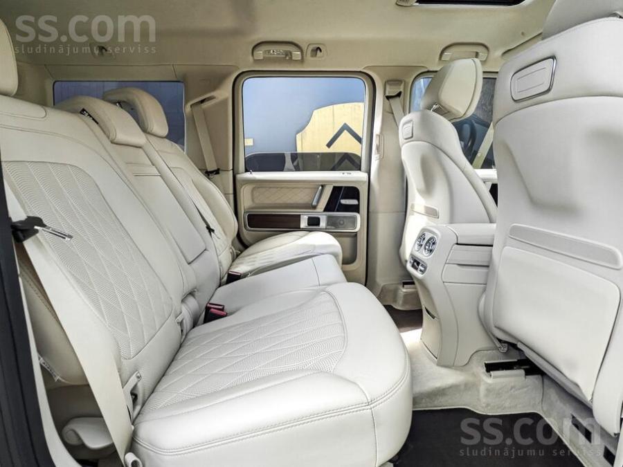 Pelēks Mercedes-Benz G63 AMG 2023 Tukums, ar dzinēja tilpumu 4.00 L un nobraukumu 30 tūkst. km par 164990 €, foto 10 vietnē AUTOMOTO.COM.LV