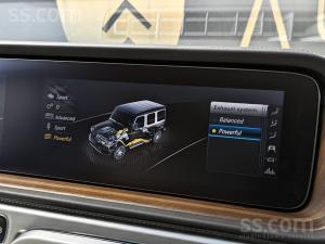 Pelēks Mercedes-Benz G63 AMG 2023 Tukums, ar dzinēja tilpumu 4.00 L un nobraukumu 30 tūkst. km par 164990 €, foto 33 vietnē AUTOMOTO.COM.LV