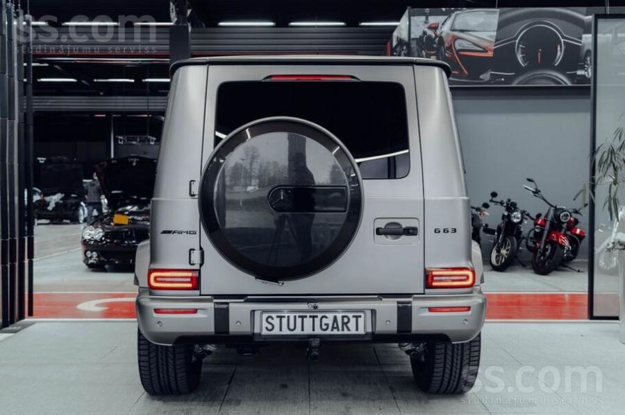 Pelēks Mercedes-Benz G63 AMG 2024 Rīga, ar dzinēja tilpumu 4.00 L un nobraukumu 26 tūkst. km par 220000 €, foto 6 vietnē AUTOMOTO.COM.LV