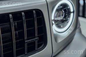 Pelēks Mercedes-Benz G63 AMG 2024 Rīga, ar dzinēja tilpumu 4.00 L un nobraukumu 26 tūkst. km par 220000 €, foto 10 vietnē AUTOMOTO.COM.LV