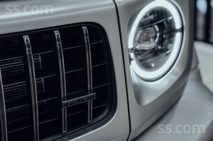 Pelēks Mercedes-Benz G63 AMG 2024 Rīga, ar dzinēja tilpumu 4.00 L un nobraukumu 26 tūkst. km par 220000 €, foto 10 vietnē AUTOMOTO.COM.LV