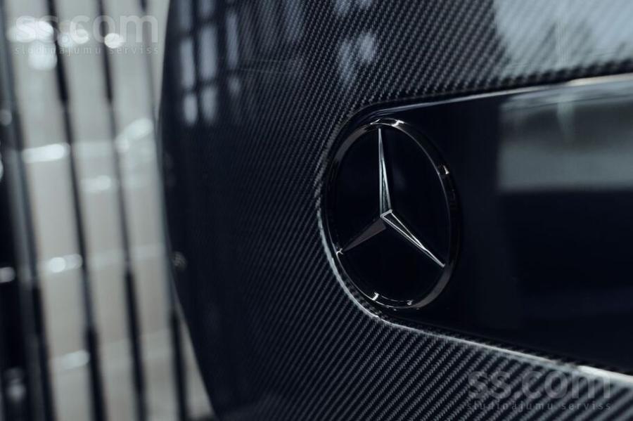 Pelēks Mercedes-Benz G63 AMG 2024 Rīga, ar dzinēja tilpumu 4.00 L un nobraukumu 26 tūkst. km par 220000 €, foto 12 vietnē AUTOMOTO.COM.LV