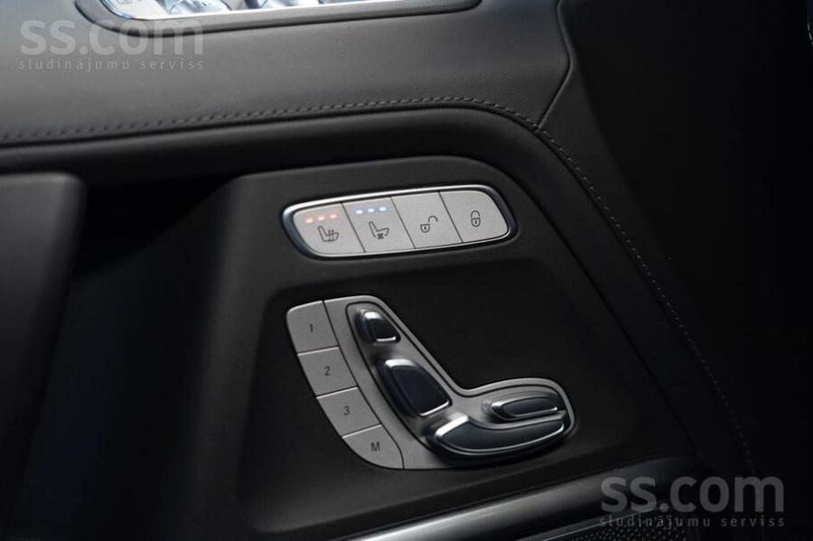 Pelēks Mercedes-Benz G63 AMG 2024 Rīga, ar dzinēja tilpumu 4.00 L un nobraukumu 26 tūkst. km par 220000 €, foto 22 vietnē AUTOMOTO.COM.LV