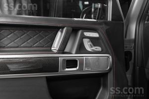 Pelēks Mercedes-Benz G63 AMG 2024 Rīga, ar dzinēja tilpumu 4.00 L un nobraukumu 13 tūkst. km par 254100 €, foto 15 vietnē AUTOMOTO.COM.LV