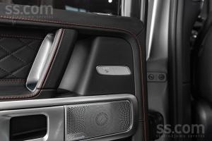 Pelēks Mercedes-Benz G63 AMG 2024 Rīga, ar dzinēja tilpumu 4.00 L un nobraukumu 13 tūkst. km par 254100 €, foto 32 vietnē AUTOMOTO.COM.LV