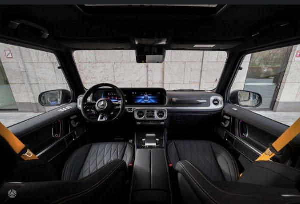 Pelēks Mercedes-Benz G63 AMG 2025 Kauņa, ar dzinēja tilpumu 3.98 L un nobraukumu 19 tūkst. km par 242000 €, foto 9 vietnē AUTOMOTO.COM.LV