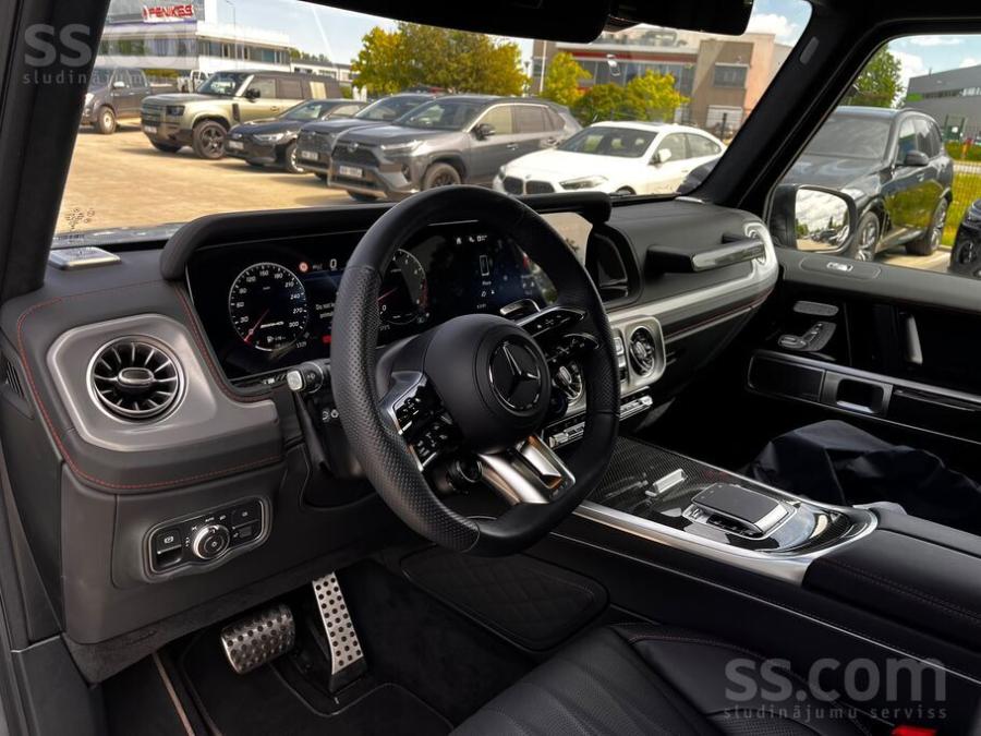 Grey Mercedes-Benz G63 AMG 2025 in Liepaja, with an engine capacity of 4.00 L and mileage of 6 thousand km for 245000 €, photo 9 on AUTOMOTO.COM.LV