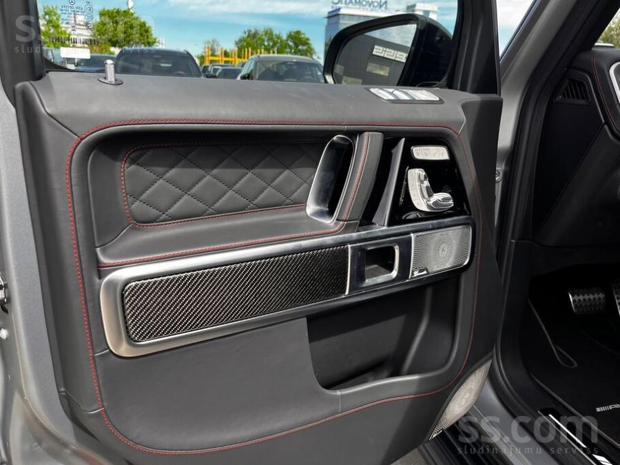 Grey Mercedes-Benz G63 AMG 2025 in Liepaja, with an engine capacity of 4.00 L and mileage of 6 thousand km for 245000 €, photo 13 on AUTOMOTO.COM.LV