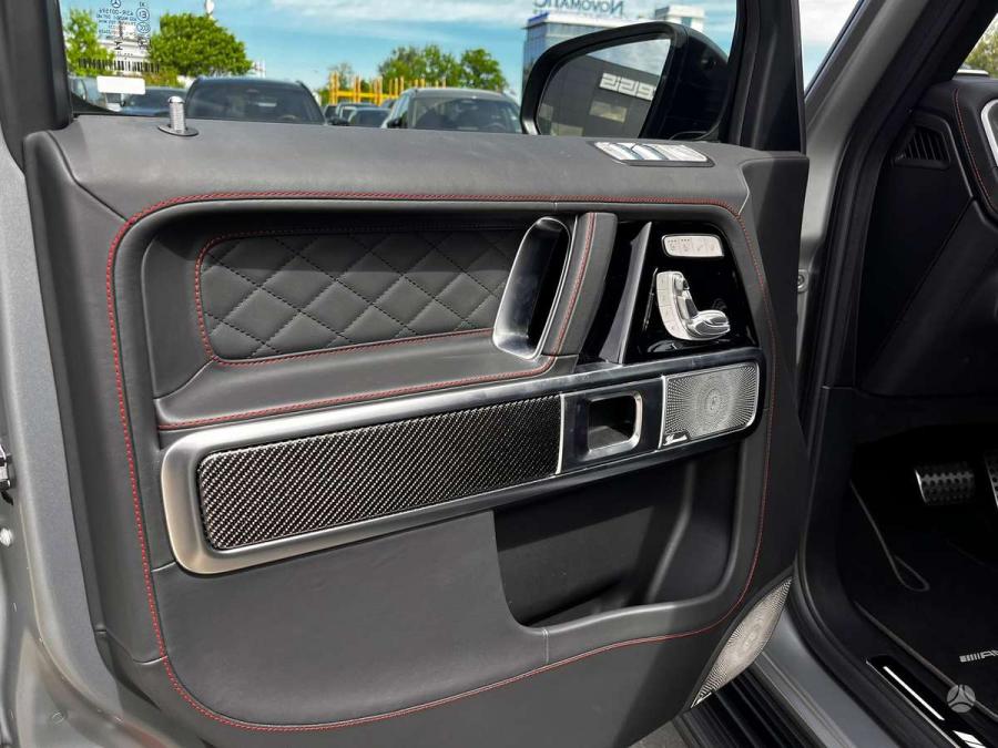 Grey Mercedes-Benz G63 AMG 2025 in Liepaja, with an engine capacity of 4.00 L and mileage of 8 thousand km for 242000 €, photo 12 on AUTOMOTO.COM.LV