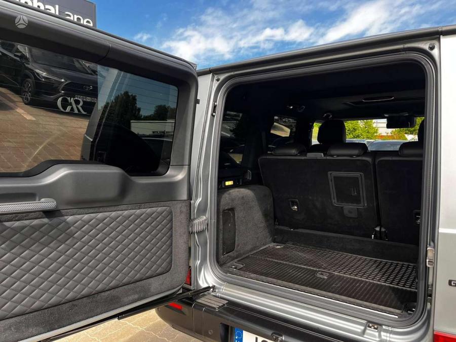 Grey Mercedes-Benz G63 AMG 2025 in Liepaja, with an engine capacity of 4.00 L and mileage of 8 thousand km for 242000 €, photo 14 on AUTOMOTO.COM.LV