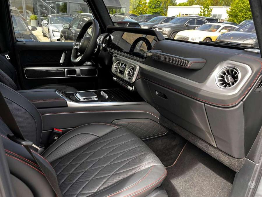 Grey Mercedes-Benz G63 AMG 2025 in Liepaja, with an engine capacity of 4.00 L and mileage of 8 thousand km for 242000 €, photo 16 on AUTOMOTO.COM.LV