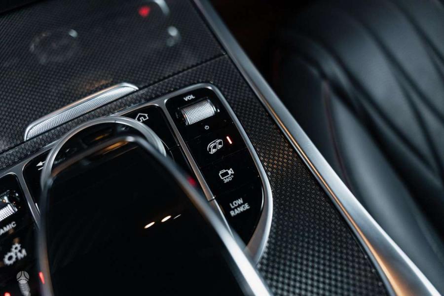 Sarkans Mercedes-Benz G63 AMG 2023 Viļņa, ar dzinēja tilpumu 3.98 L un nobraukumu 27 tūkst. km par 169999 €, foto 35 vietnē AUTOMOTO.COM.LV