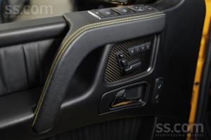 Dzeltens Mercedes-Benz G63 AMG 2016 Rīga, ar dzinēja tilpumu 5.50 L un nobraukumu 32 tūkst. km par 175000 €, foto 14 vietnē AUTOMOTO.COM.LV