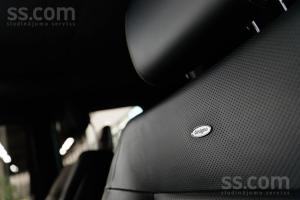 Dzeltens Mercedes-Benz G63 AMG 2016 Rīga, ar dzinēja tilpumu 5.50 L un nobraukumu 32 tūkst. km par 175000 €, foto 15 vietnē AUTOMOTO.COM.LV