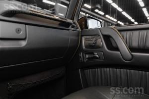 Dzeltens Mercedes-Benz G63 AMG 2016 Rīga, ar dzinēja tilpumu 5.50 L un nobraukumu 32 tūkst. km par 175000 €, foto 23 vietnē AUTOMOTO.COM.LV