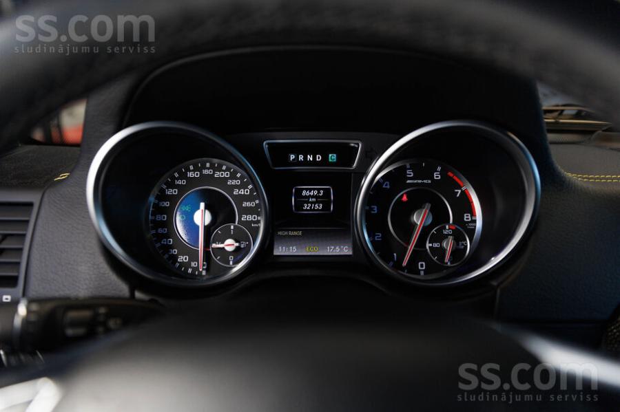 Dzeltens Mercedes-Benz G63 AMG 2016 Rīga, ar dzinēja tilpumu 5.50 L un nobraukumu 32 tūkst. km par 175000 €, foto 24 vietnē AUTOMOTO.COM.LV