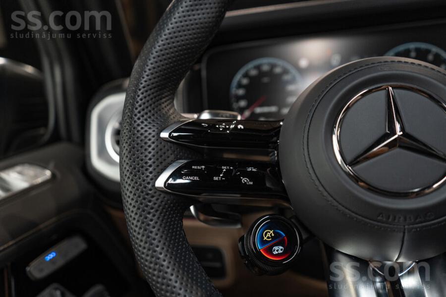 Dzeltens Mercedes-Benz G63 AMG 2025 Rīga, ar dzinēja tilpumu 4.00 L un nobraukumu 9 tūkst. km par 216900 €, foto 23 vietnē AUTOMOTO.COM.LV