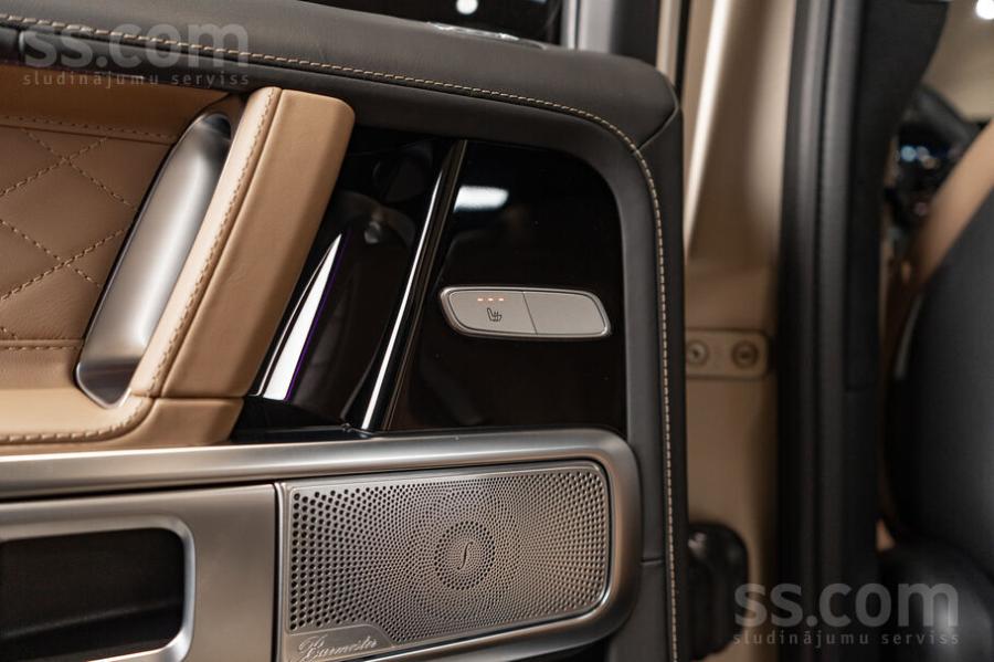 Dzeltens Mercedes-Benz G63 AMG 2025 Rīga, ar dzinēja tilpumu 4.00 L un nobraukumu 9 tūkst. km par 216900 €, foto 36 vietnē AUTOMOTO.COM.LV
