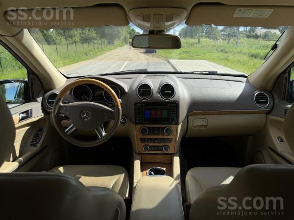 Черный Мерседес ГЛ 320 2007 в Рига, объемом двигателя 3.00 л и пробегом 312 тыс. км за 8600 €, фото 6 на AUTOMOTO.COM.LV