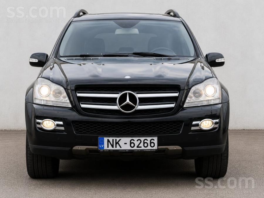 Черный Мерседес ГЛ 320 2007 в Даугавпилс, объемом двигателя 3.00 л и пробегом 473 тыс. км за 6900 €, фото 3 на AUTOMOTO.COM.LV