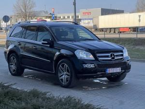 Black Mercedes-Benz GL 320 2007 in Rezekne, with an engine capacity of 3.00 L and mileage of 409 thousand km for 7150 €, photo 4 on AUTOMOTO.COM.LV
