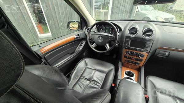Melns Mercedes-Benz GL 320 2007 Rīga, ar dzinēja tilpumu 3.00 L un nobraukumu 0 tūkst. km par 3990 €, foto 6 vietnē AUTOMOTO.COM.LV