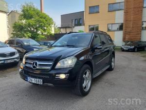 Black Mercedes-Benz GL 320 2007 in Daugavpils, with an engine capacity of 3.00 L and mileage of 0 thousand km for 5900 €, photo  on AUTOMOTO.COM.LV